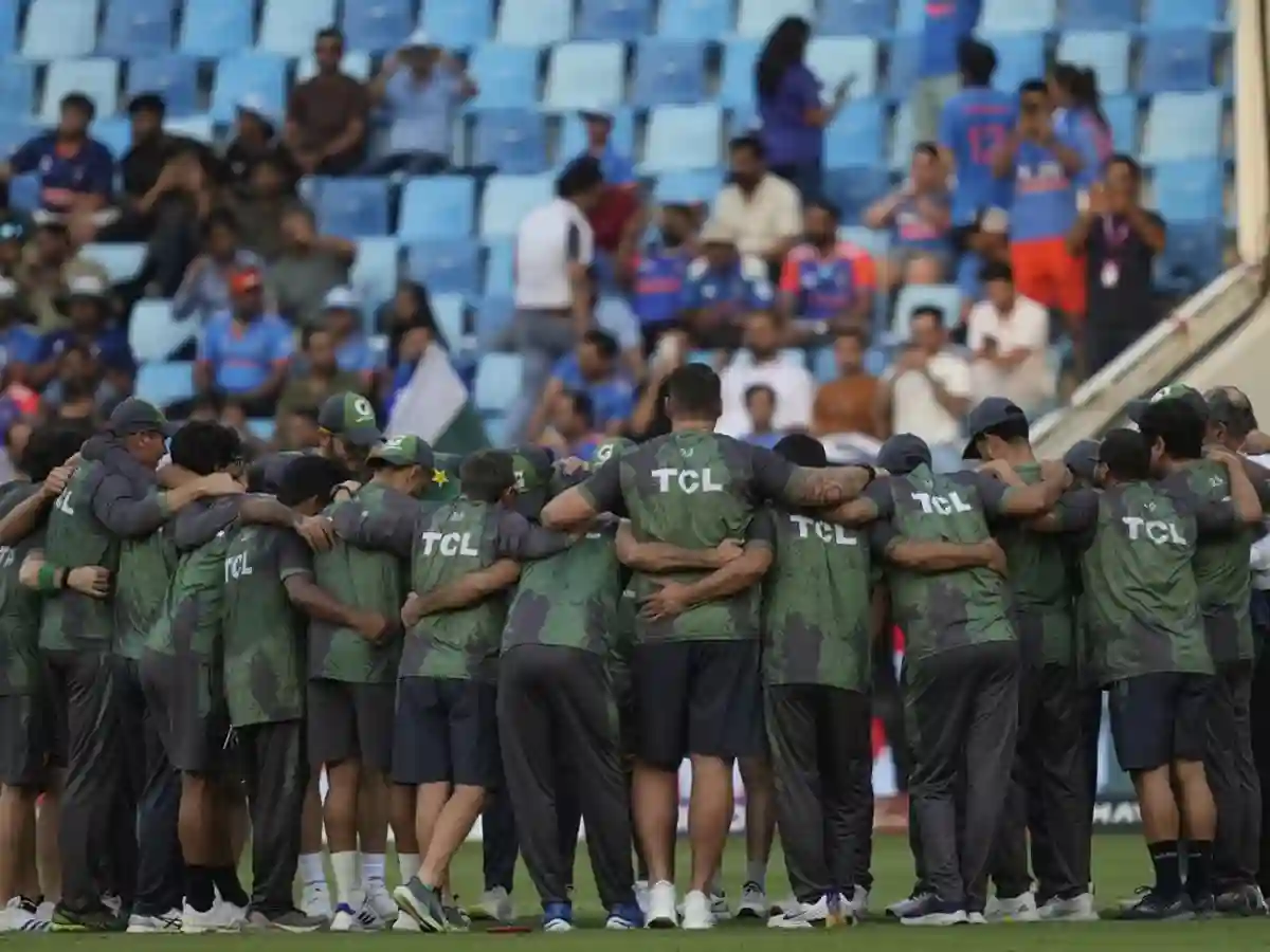 Pakistan cricketers reject fraud claims linked to investment